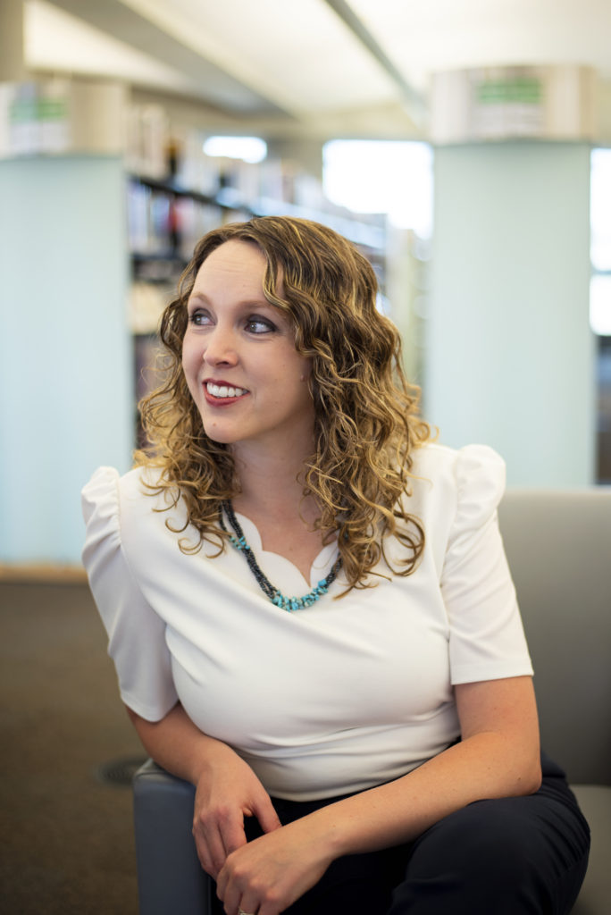 ABOUT - de Tello Publishing